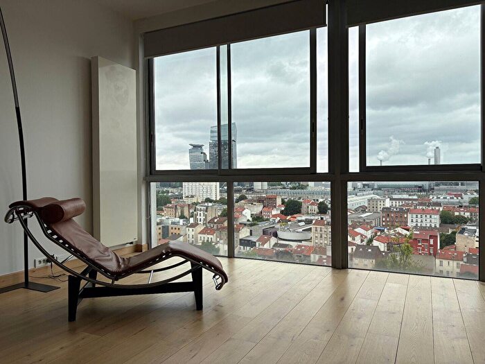 Appartement à louer - Cité Pierre et Marie Curie, Ivry-sur-Seine - 3 pièces - 2 chambres