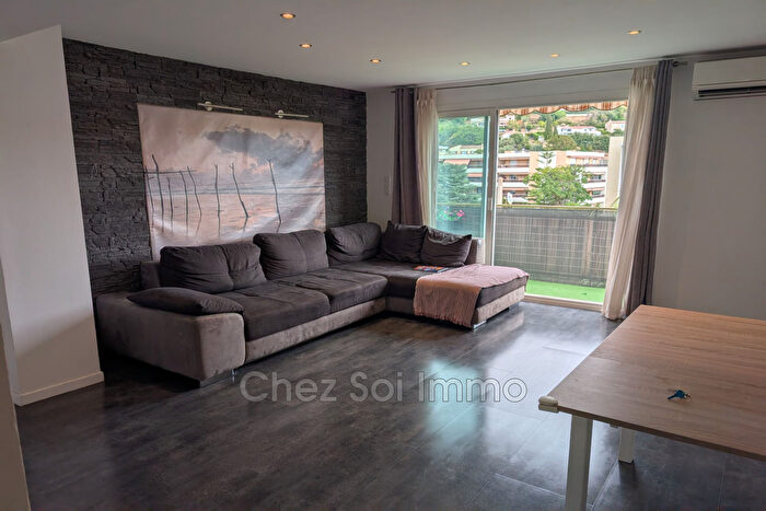 Appartement 3 pièces à vendre - Cagnes-sur-Mer, Le Val Fleuri