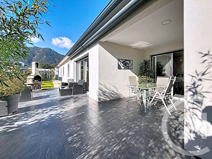 Maison à vendre - Santa-Maria-Poggio - 4 pièces - 2 chambres