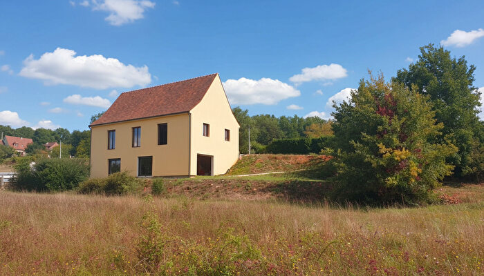 Meyrals - Maison 4 pièces à vendre