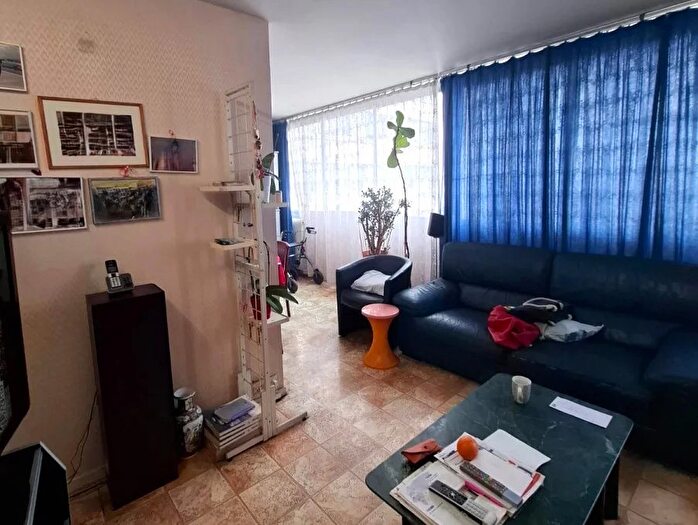 Appartement à vendre - Paris e  - 3 pièces