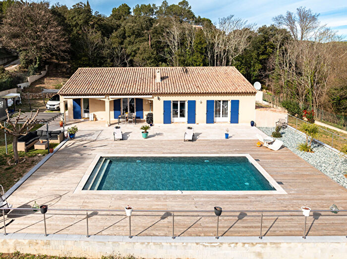 Maison à vendre - Le Thoronet - 5 pièces - 3 chambres