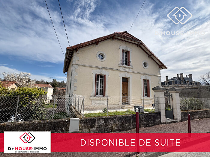 Maison à vendre - Ribérac - 6 pièces - 5 chambres