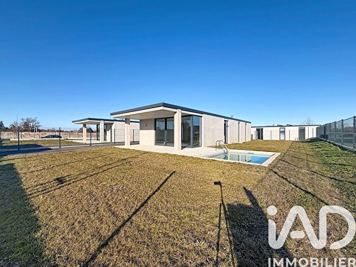 Maison à louer - Saint-Sever - 5 pièces - 3 chambres