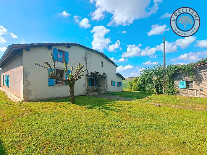 Maison à vendre - Beaumont-de-Lomagne - 8 pièces - 4 chambres