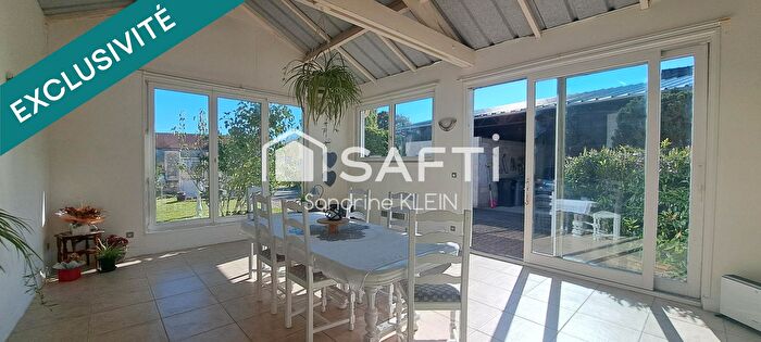 Maison à vendre - Gironville - 7 pièces - 4 chambres