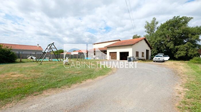 Maison à vendre - Boisset-lès-Montrond - 3 pièces - 1 chambre