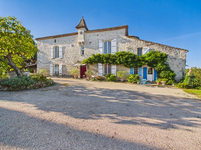 Villeneuve-sur-Lot, Zone rurale Nord : Maison 17 pièces à vendre