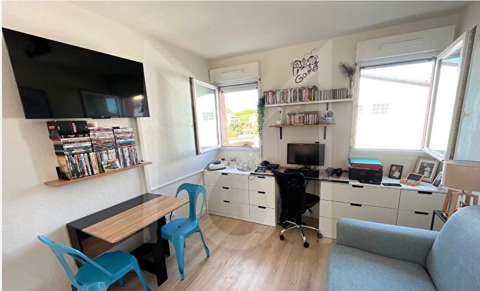 Appartement à vendre - Salon-de-Provence, Aires de la Dime, Le Quintin - 1 pièce