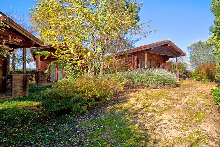 Maison à vendre - Villematier - 9 pièces - 8 chambres