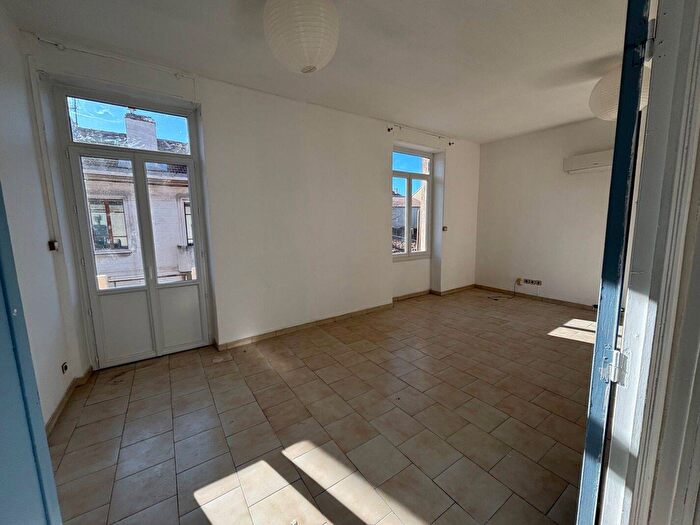 Appartement 3 pièces à louer - Nîmes
