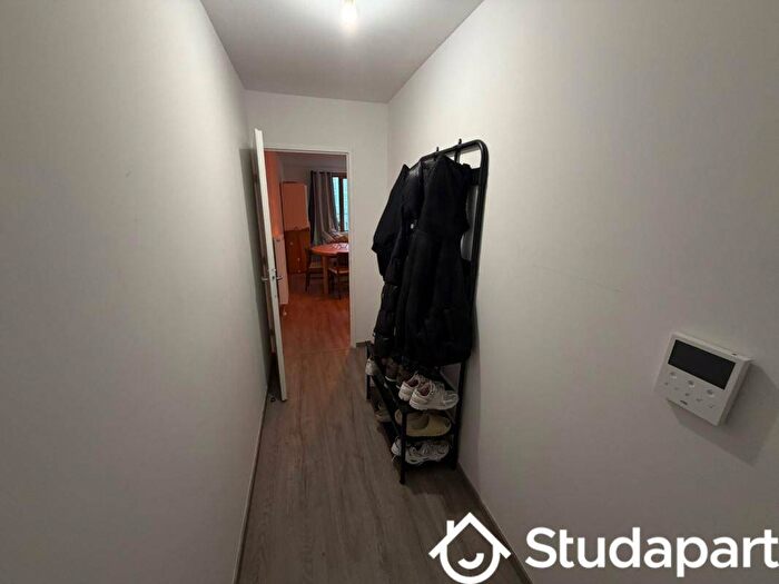 Appartement à louer - Lille Sud - 3 pièces - 2 chambres