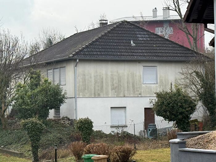 Maison à vendre - Saint-Louis, Centre-ville - 6 pièces - 4 chambres