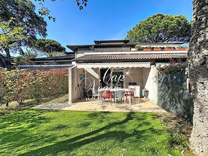 Le Lavandou, Cavalière, Layet, Pramousquier : Appartement 2 pièces à vendre