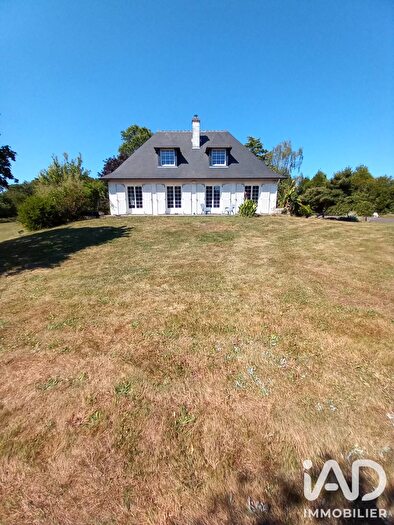 Maison 9 pièces à Domloup, à vendre