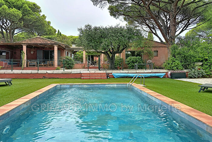 Maison 11 pièces à vendre à Sainte-Maxime, Saquèdes, Quilladou, Garonnette, Golfe