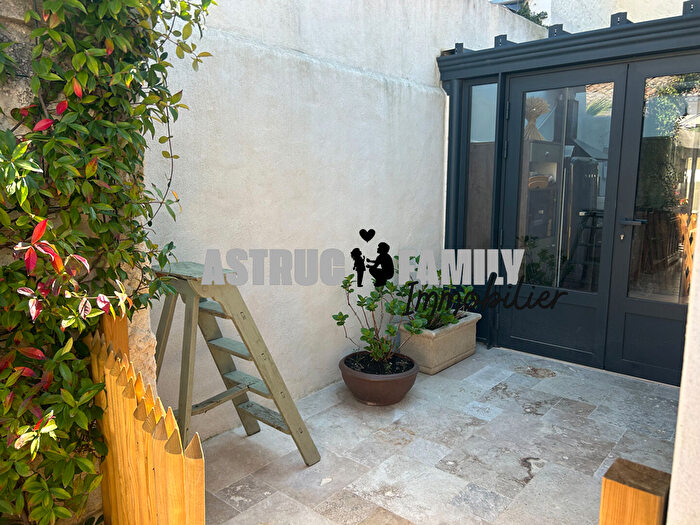 Maison à vendre - Aigues-Mortes - 3 pièces - 2 chambres