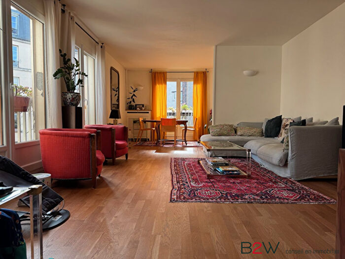 Paris 18ème, Jules Joffrin : Appartement 5 pièces à vendre