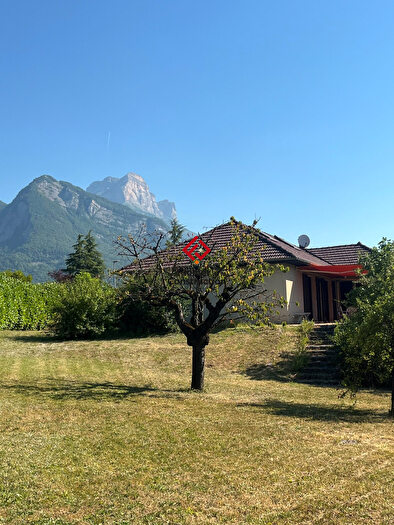 Maison 6 pièces à vendre à Saint-Ismier