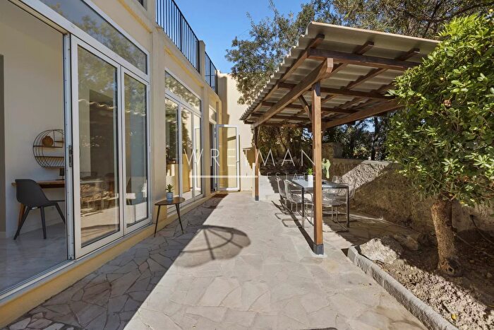 Appartement à vendre - Cannes, Croix des Gardes - 3 pièces - 2 chambres