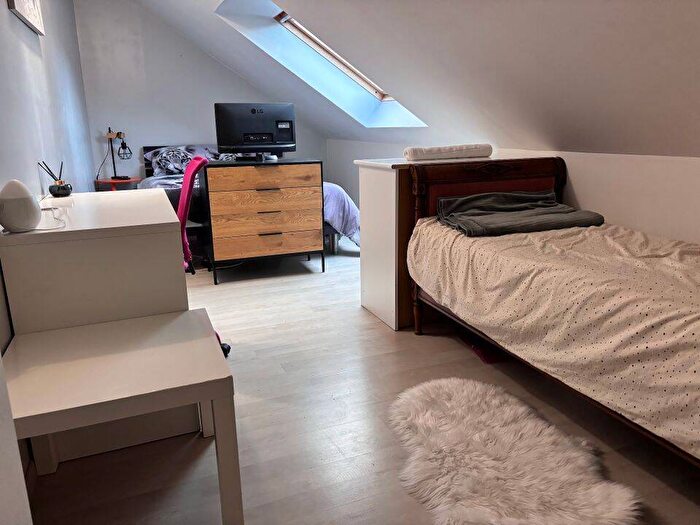 Appartement 1 pièce à Cerny, à louer