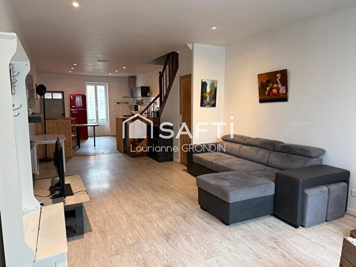 Maison à vendre - Saint-Jean-dAngély - 3 pièces - 2 chambres