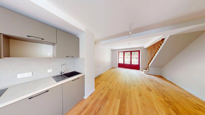 Charbonnières-les-Bains : Appartement 3 pièces à louer