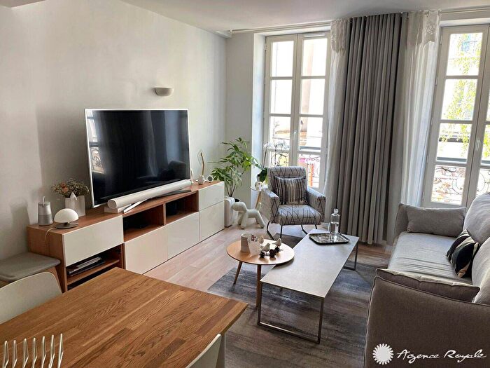 Saint Louis, Saint-Germain-en-Laye : Appartement 2 pièces à louer