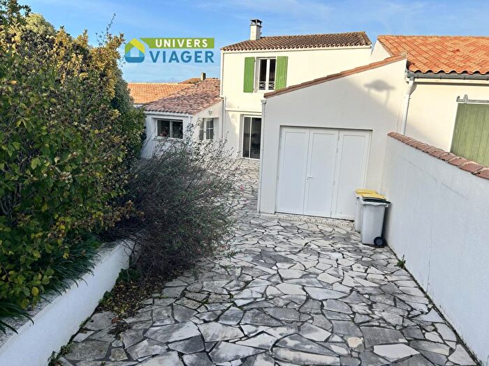 Maison à vendre - La Flotte - 4 pièces - 2 chambres