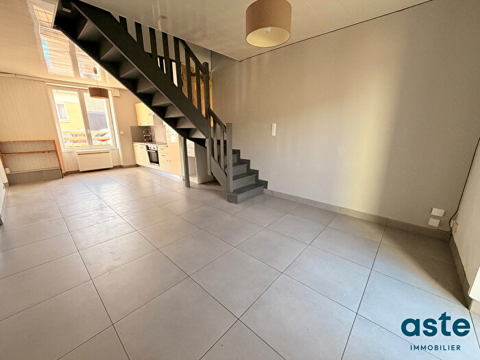 Maisons à vendre et appartements à louer - 3