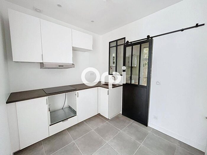 Appartement à louer - Poincaré-Foch-Anatole France, Nancy - 1 pièce