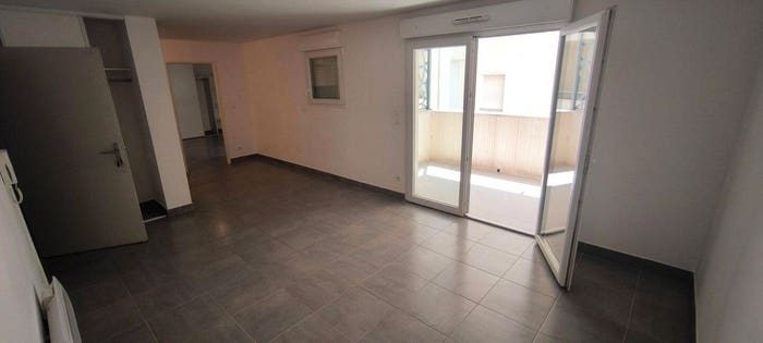 Appartement 2 pièces à louer à Beaucaire, Nîmes