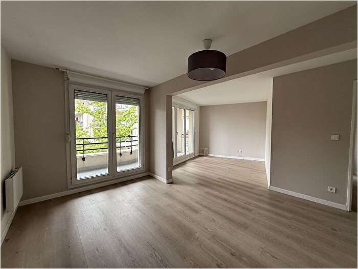 Lille, Wazemmes - Appartement 4 pièces à louer