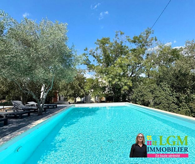 Maison 6 pièces à Nîmes, Terres de Rouvière, L'Eau Bouillie, à vendre