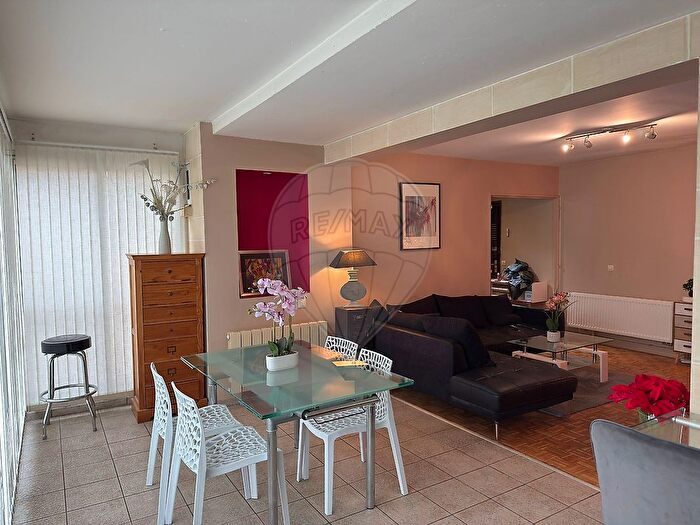 Appartement 4 pièces à Lamorlaye, à vendre