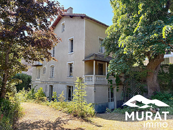 Maison 7 pièces à vendre - Saint-Amant-Tallende
