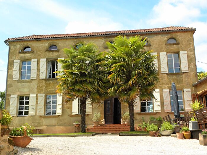 Maison à vendre - Aignan - 12 pièces - 6 chambres