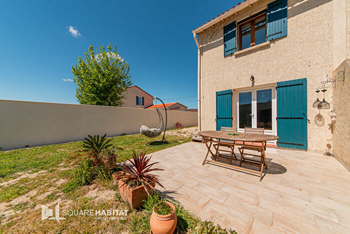 Sénas - Maison 3 pièces à vendre