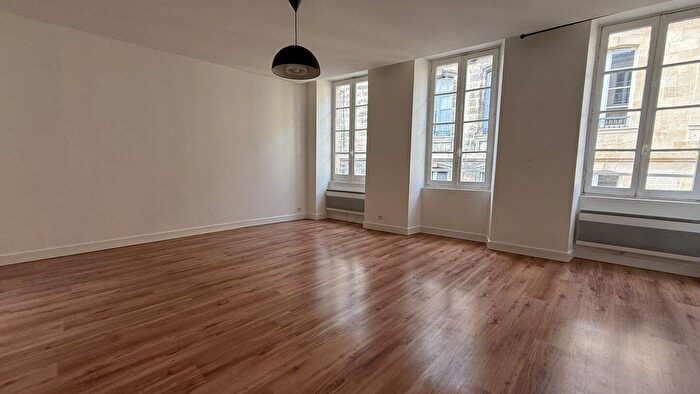 Appartement à louer - Bordeaux Sud - 3 pièces - 2 chambres