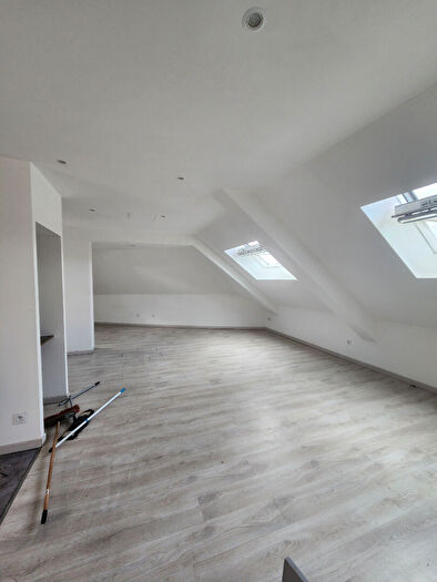 Appartement à louer - Le Creusot, Sud Ouest - 1 pièce