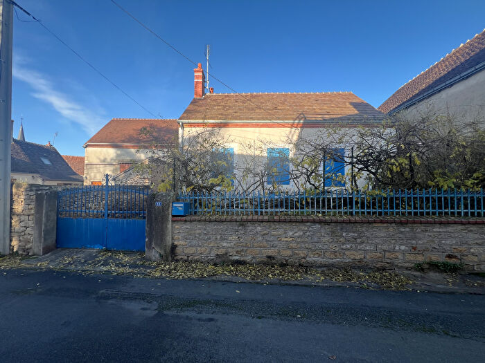 Maison à vendre - Châteaumeillant - 3 pièces - 2 chambres