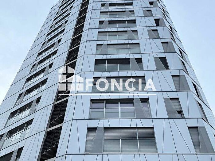 Appartement à louer - Arsenal, Dijon - 2 pièces - 1 chambre