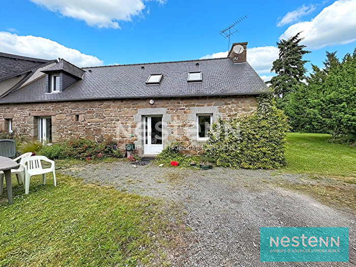 Maison 4 pièces à Plaintel, à vendre