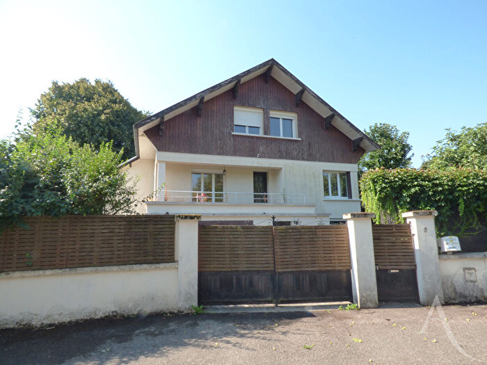 Maison 11 pièces à Grenoble, Malherbe, Teisseire, à vendre