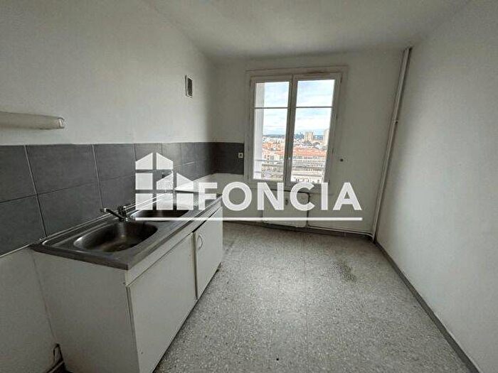 Appartement 4 pièces à louer à Alouette, Nîmes