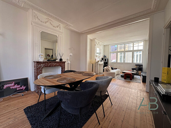 Appartement 3 pièces à vendre - Lille, Centre-ville, Euralille
