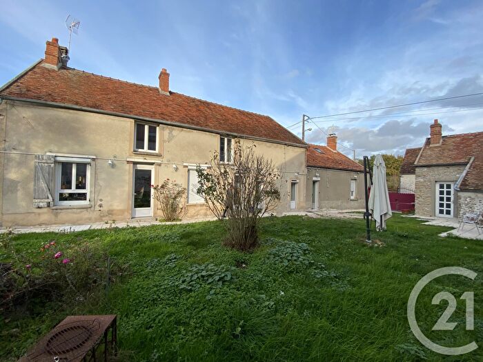 Maison à vendre - Fontenailles - 8 pièces - 5 chambres