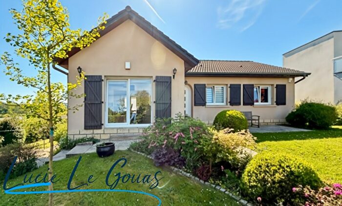 Maison à vendre - Montigny-sur-Chiers - 5 pièces - 3 chambres