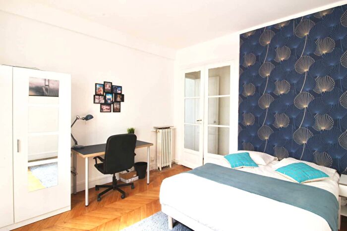Appartement à louer - Auteuil Sud, Paris ème arrondissement - 1 pièce