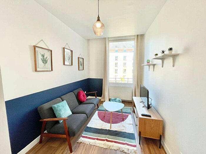 Appartement à louer - Bollé-Sainte Croix-Mutuelles, Le Mans - 4 pièces - 3 chambres